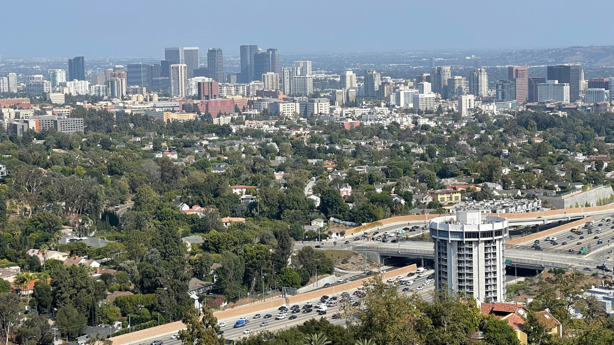 Meet Our West Coast Division - Remarkable! A Speakers Bureau